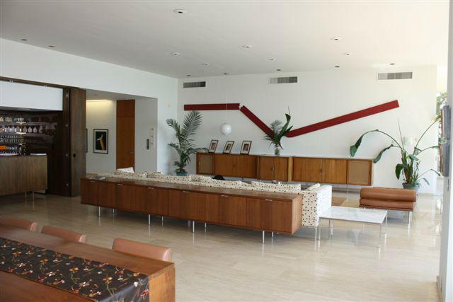 Miami | NULL | Howard | MiamiSites.com