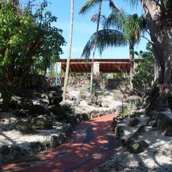 Pinecrest park - Miami Sites